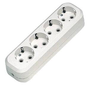 Колодка 4 гнізда з заземленням Makel MGP151